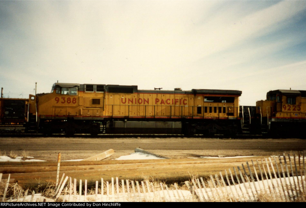 UP 9388 - C40-8 - Laramie WY - 1990